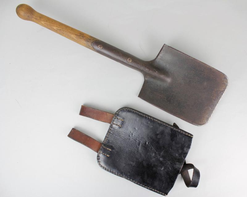 CS Militaria | WW2 German Straight Entrenching Tool With Prestoff ...