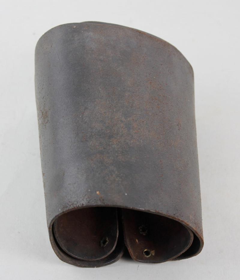 CS Militaria | WW1 French Blackened Leather Gaiters