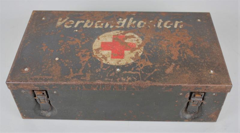 CS Militaria | WW2 German Vehicle Medical Kit 'Verbandkasten' Box