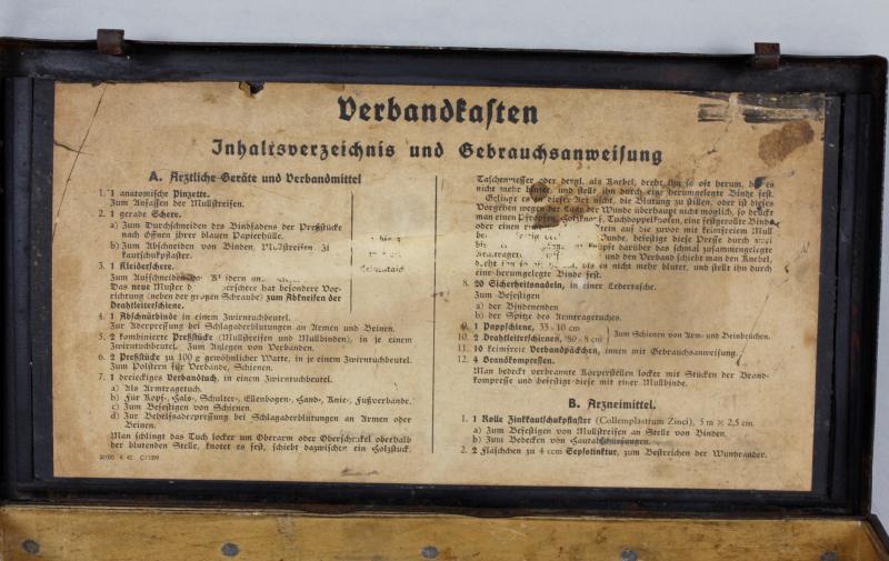 CS Militaria | WW2 German Vehicle Medical Kit 'Verbandkasten' Box