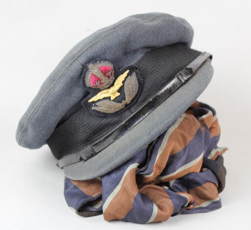 CS Militaria | WW2 British RAF Officers Peaked Cap & RAF Cravat