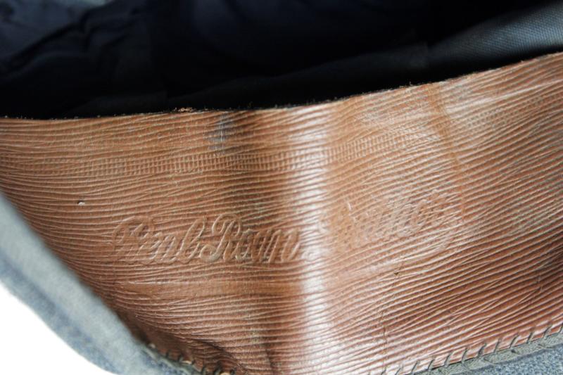 CS Militaria | WW2 British RAF Officers Peaked Cap & RAF Cravat