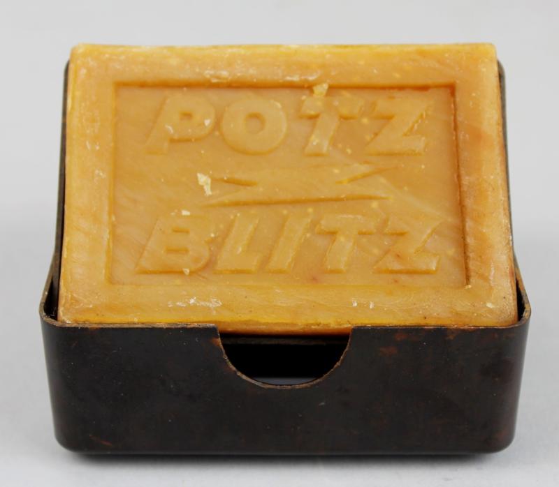 CS Militaria | WW2 German Soldiers 'BLITZ' Soap In Bakelite Container