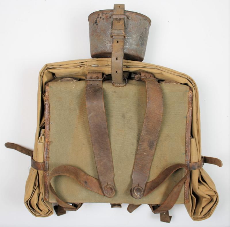 CS Militaria | WW1 French 1893 Haversack & Attached ' Poilu ' Equipment