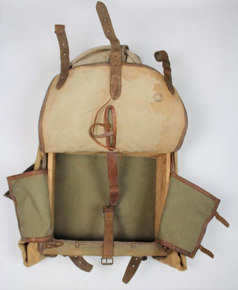 CS Militaria | WW1 French 1893 Haversack & Attached ' Poilu ' Equipment