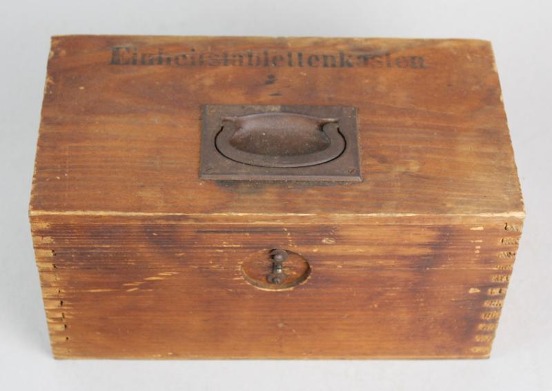 CS Militaria | WW1 German Medical 'Einheitstablettenkasten' ( Medicine ...