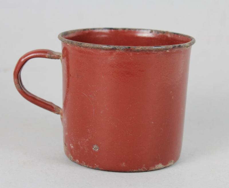 CS Militaria | WW2 British ' Tommy' Red Enamel Drinking Cup