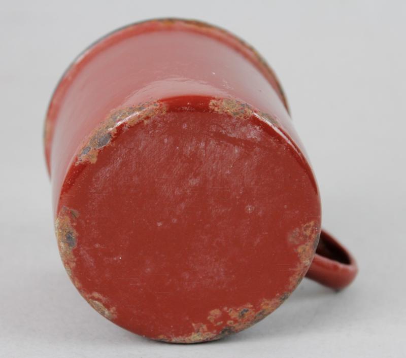 CS Militaria | WW2 British ' Tommy' Red Enamel Drinking Cup