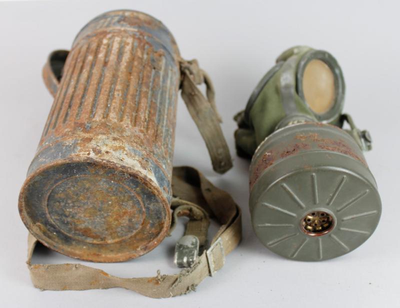 CS Militaria | WW2 German Matching Numbers Luftwaffe Gas Mask & Canister