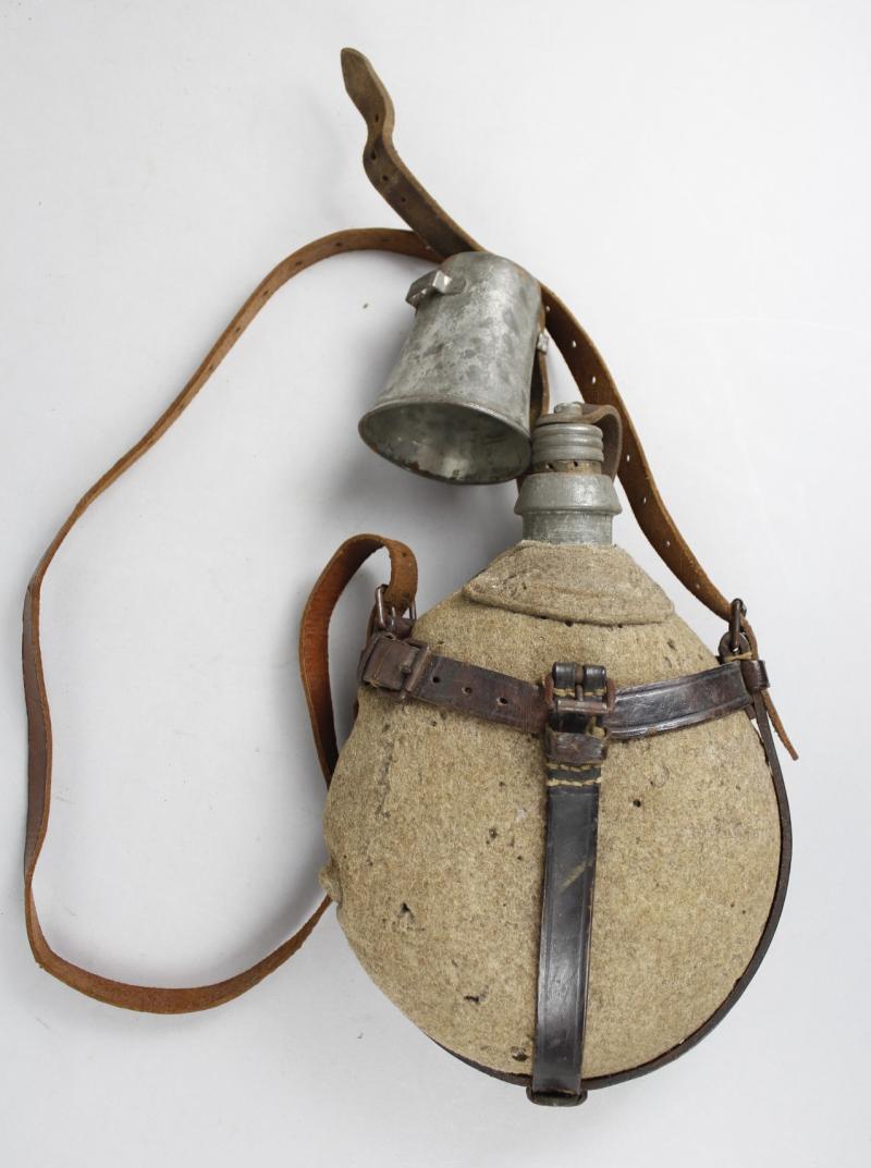 CS Militaria | WW1 German Medics Waterbottle 1915