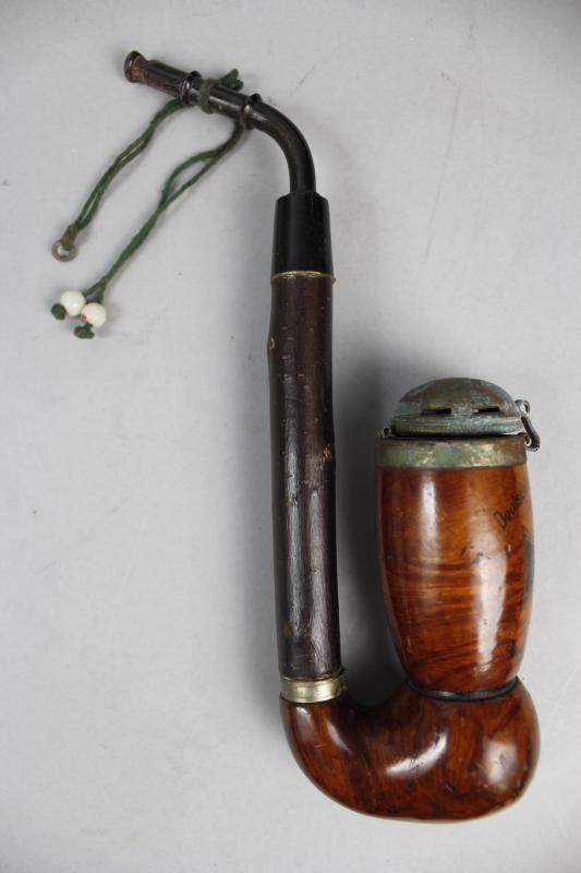 CS Militaria | WW1 German Tobacco Pipe With 1914 Iron Cross Motif