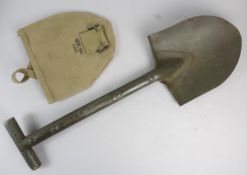CS Militaria | WW2 US T Handled Shovel & Carrier 1943