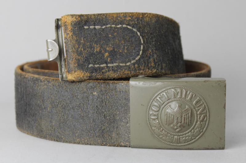 CS Militaria | WW2 German Army Belt & Buckle Set - Matching Green ...
