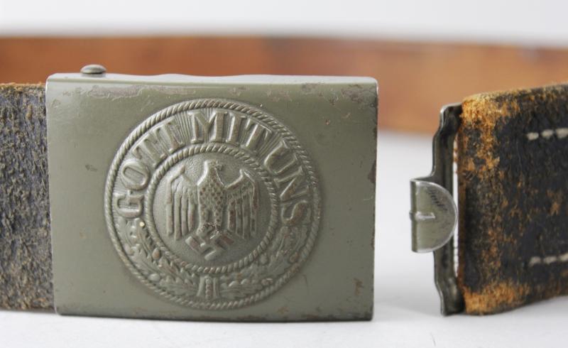 CS Militaria | WW2 German Army Belt & Buckle Set - Matching Green ...