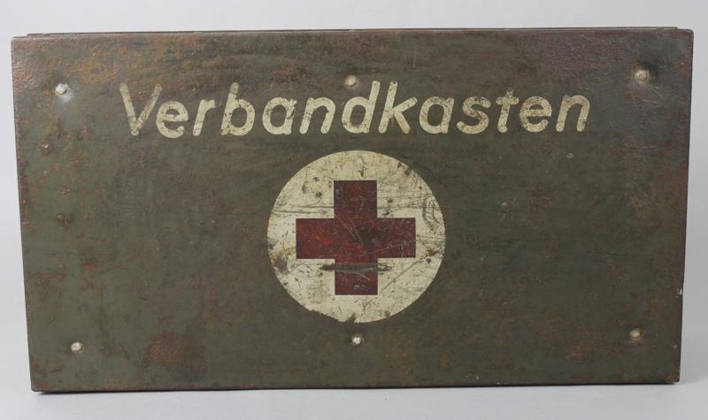 CS Militaria | WW2 German 'Verbandkasten' Vehicle First Aid Box 1939