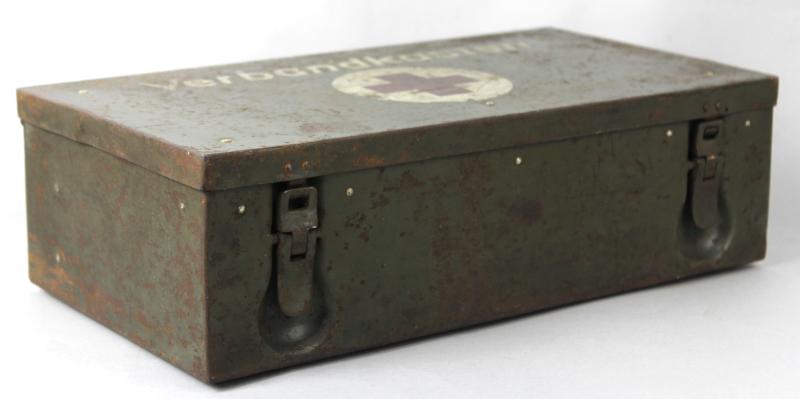 CS Militaria | WW2 German 'Verbandkasten' Vehicle First Aid Box 1939
