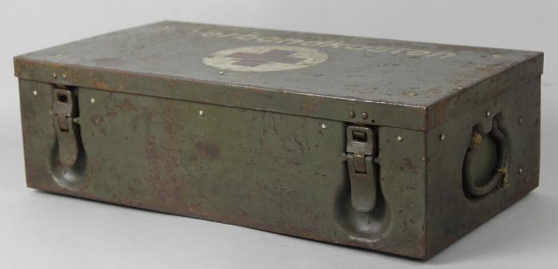 CS Militaria | WW2 German 'Verbandkasten' Vehicle First Aid Box 1939