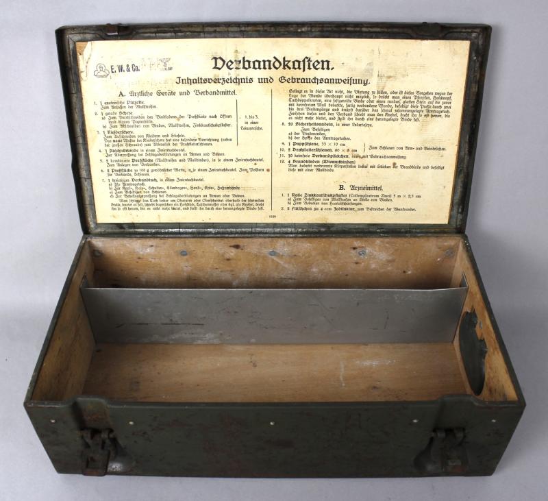 CS Militaria | WW2 German 'Verbandkasten' Vehicle First Aid Box 1939