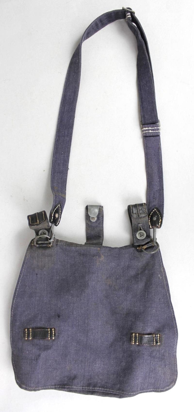 CS Militaria | WW2 German Luftwaffe Breadbag & Strap