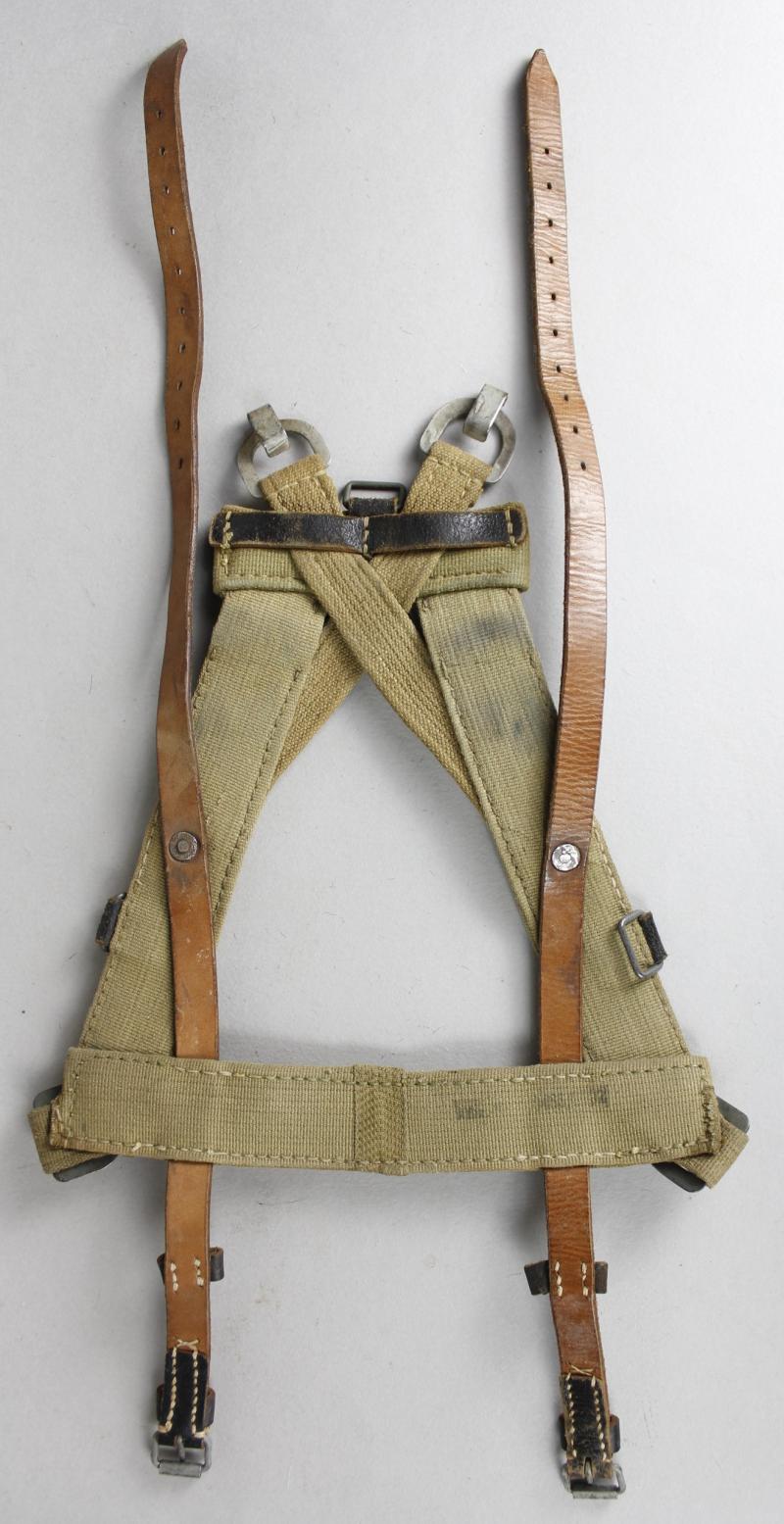 CS Militaria | WW2 German Webbing A Frame