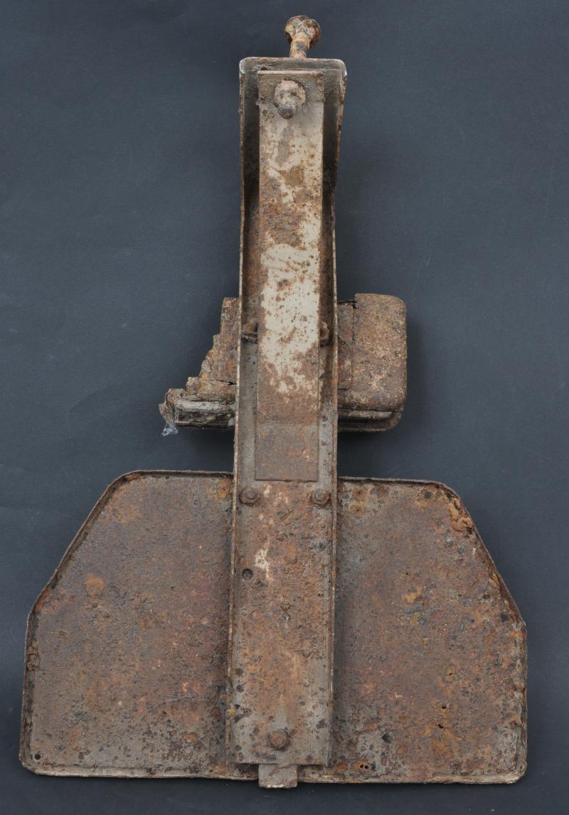 CS Militaria | WW2 German Numberplate & Bracket