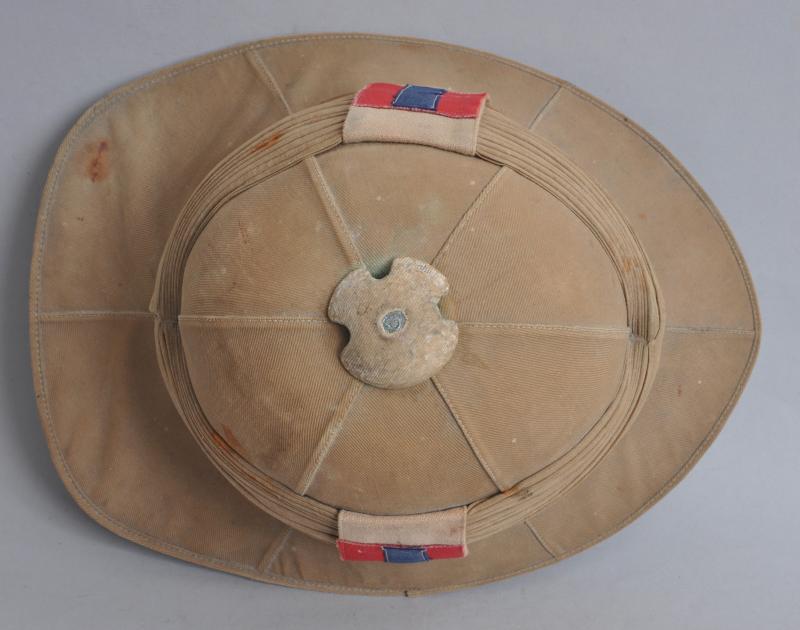 CS Militaria | WW1 Pith Helmet With Regimental Flash Royal Welsh Fusiliers