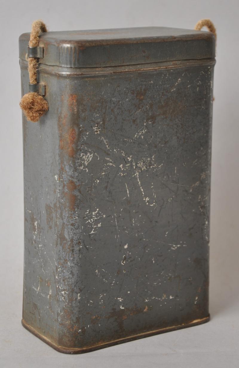 CS Militaria | WW1 French M2 Gas Mask Tin