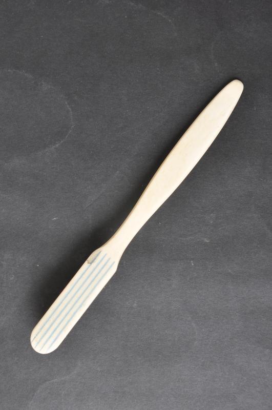 CS Militaria | Rare WW1 British Soldiers Toothbrush 1918